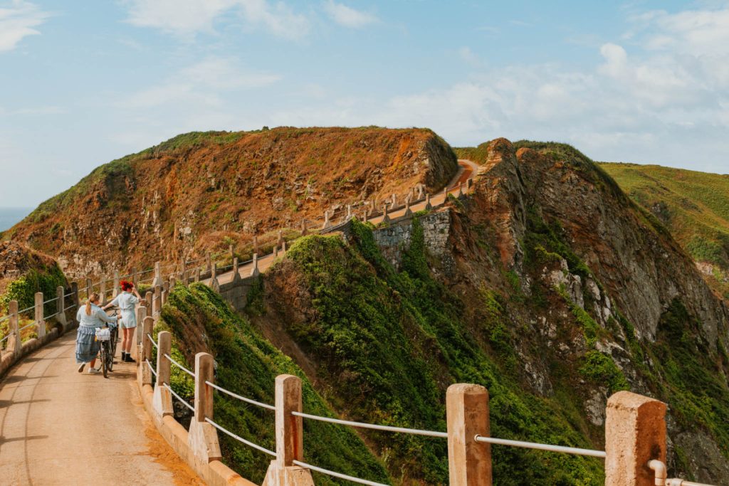 Everything you Need to Know About Visiting Sark (2024) - Twin Perspectives