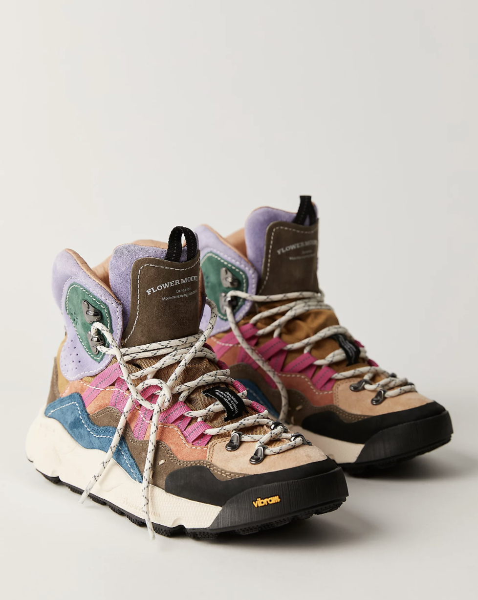 13 Stylish Walking and Hiking Boots for Women 2025 - Twin Perspectives